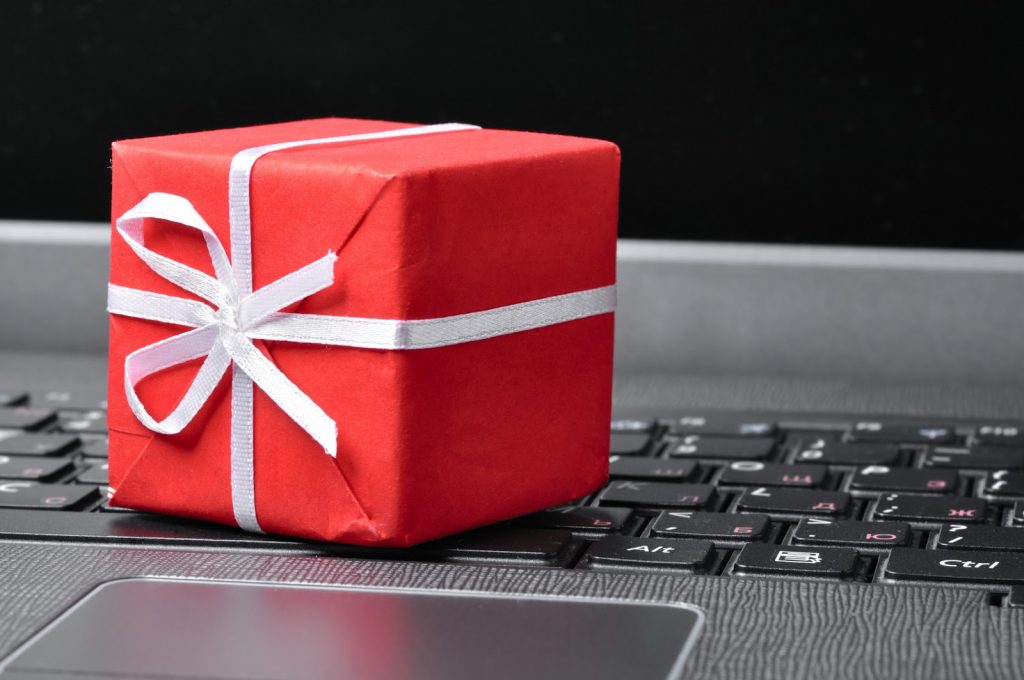 Finding the Best Online Stores for Personalized Gifts |jaybe